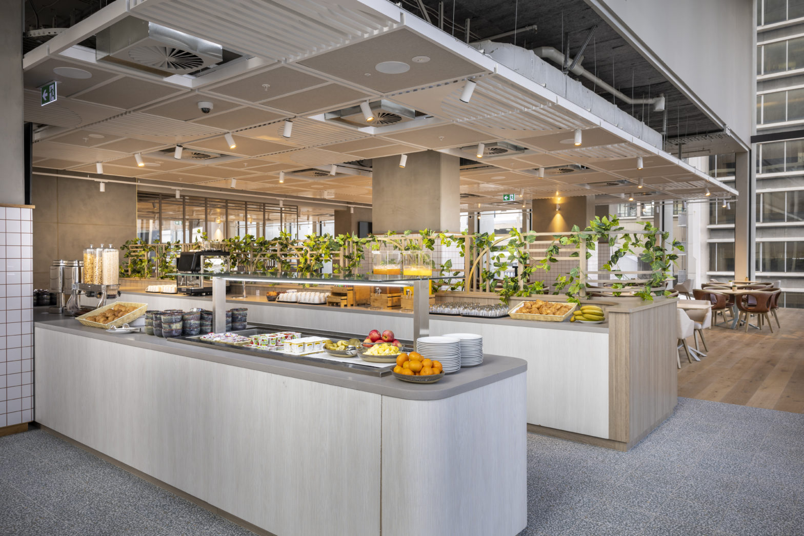 Holiday Inn Express Auckland city Centre opens its doors - NZ Business ...